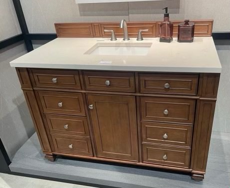 What does James Martin's Eternal Marfil Silestone Quartz look like?